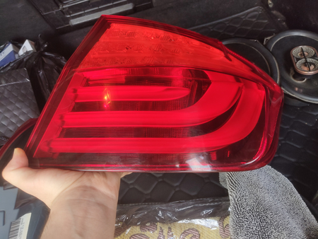Bmw fara stop F10