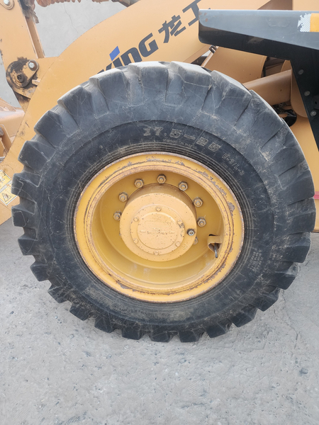 Погрузчик LonkinG LG 833N 2 кублик