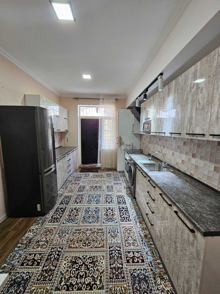4 xonali qilingan 80m² +80m² podval.