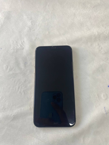 iPhone xs hamma joyi radnoy