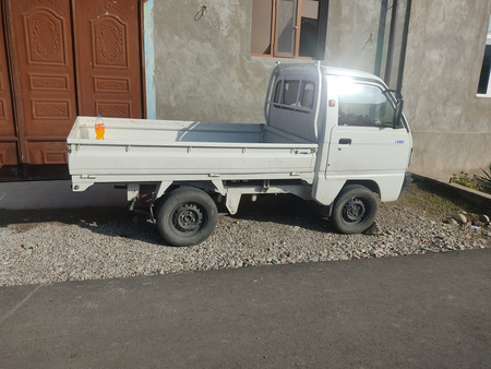 Labo sotiladi srochna