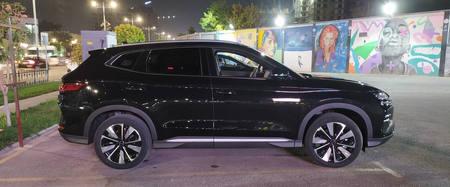 Byd song champion plus elektra  2025 restaling 605 km yuradiigani