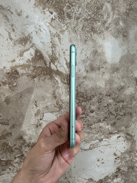 Iphone 11 Naqd va nasiya savdoga