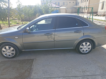 Lasetti 1.8L 2013