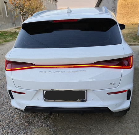 BYD e2 luxury 405 км