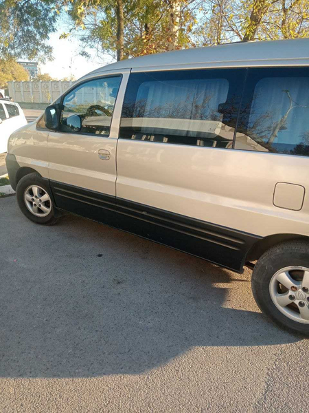 Сотилади/Продаётся  hyundai starex минивэн 2005