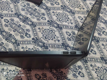 Noutbook HP 4 GB Ram 256 SSD