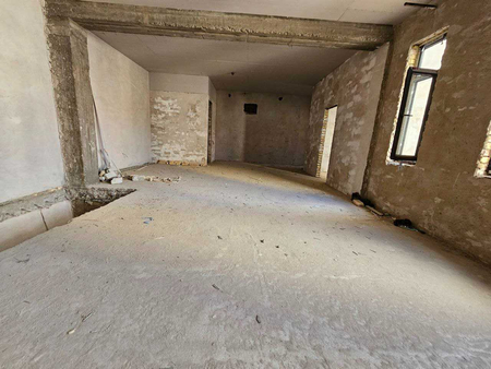 2 sotixli kotej sotiladi.