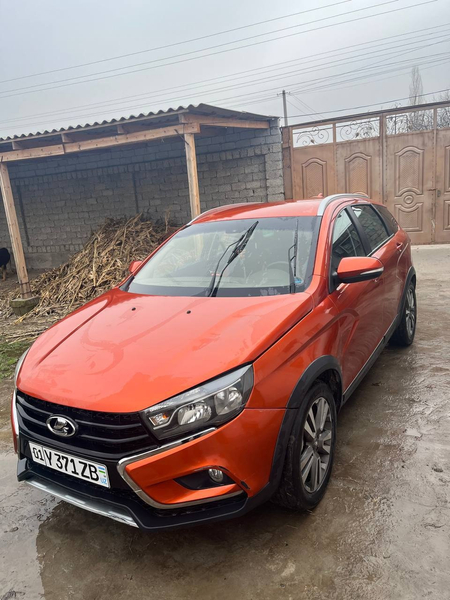 Lada vesta cross 1.8 R ATM
