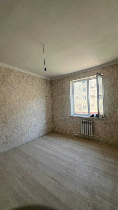 3 xonali kvartira sotiladi. e'lon id:256127
