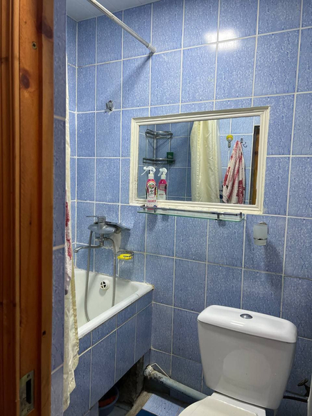 Сдаётся квартира возле метро Б.И.Й.  1/2/5