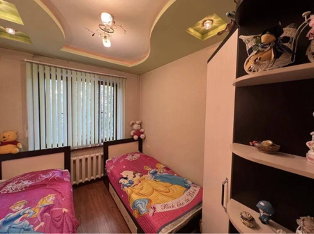 Продажа кв.на Ц-5 3/4/4 средн.рем.ор-р финанс.инст