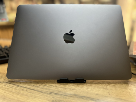 Macbook Pro M1 chip 8/512