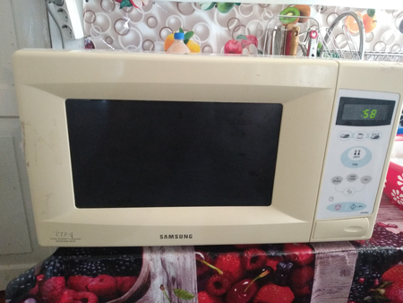 Продаётся микроволновка
