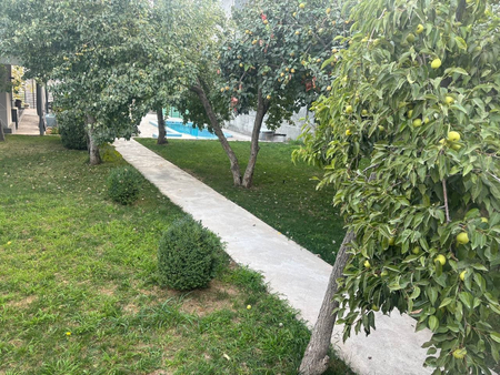 Сдаётся дача в Чарваке,рядом с Бочки