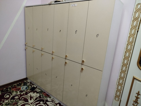 Шкаф и Полка Гатова