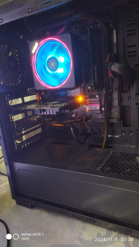 RYZEN 7 2700X , ASUS B450M , Kingston 16Gm , NVME Crussial 500Gb , 800