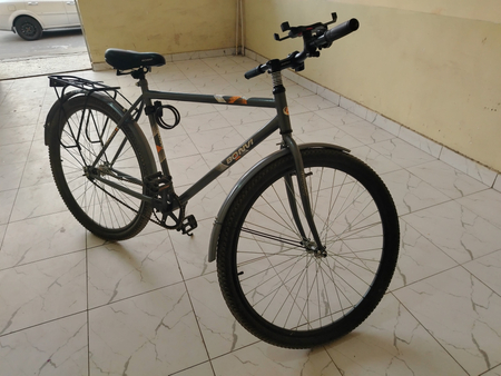 Velosiped Bonvi razmeri 28