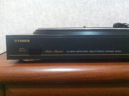 Продам проигрыватель винил дисков FISHER model MT 420.