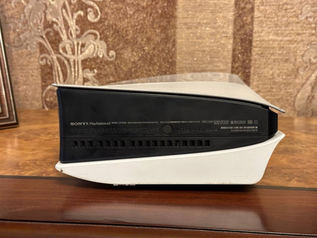 Plastation 5 slim дискправодли