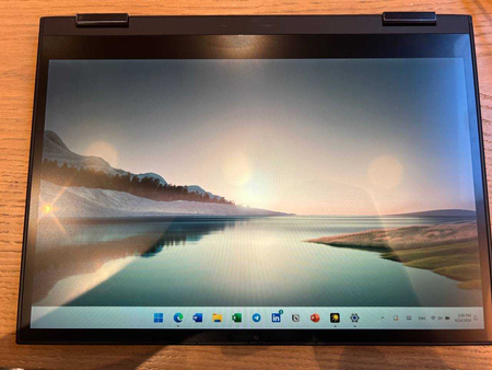 ASUS ExpertBook B7 Flip