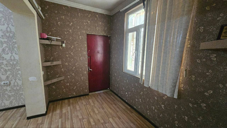 Продаётся Юнусабад 10кв 3/1/5