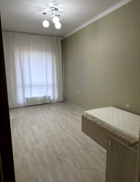Olmazor tumani Saĝbon. Navastroyka Golden Haus 700y.e