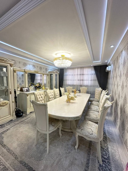 Продается квартира на Алмазарском районе срочно