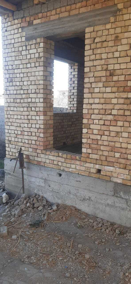 Hovli sotiladi. Yangi hovli
