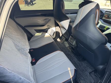 Byd Song plus flagship Kraska toza  Navarotga 3000min  tiqilgan