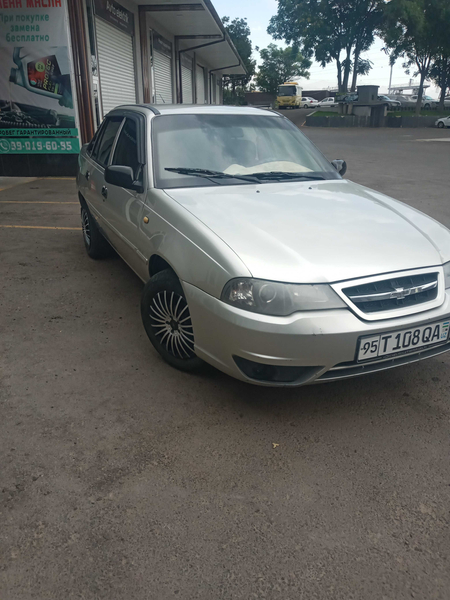 Nexia 2 Dons 2009 yilgi 354000 yurgan