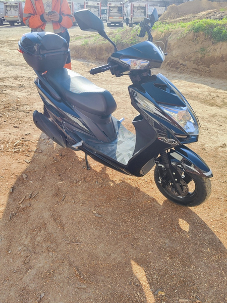 Skuter chotki kafolati bor