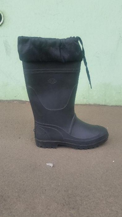 Резиновые сапоги с металлическим подноском