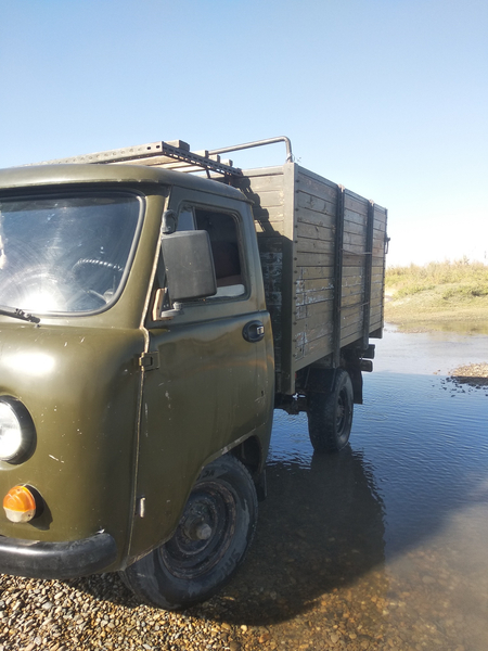 Uaz bortavoy 3303 Sotiladi