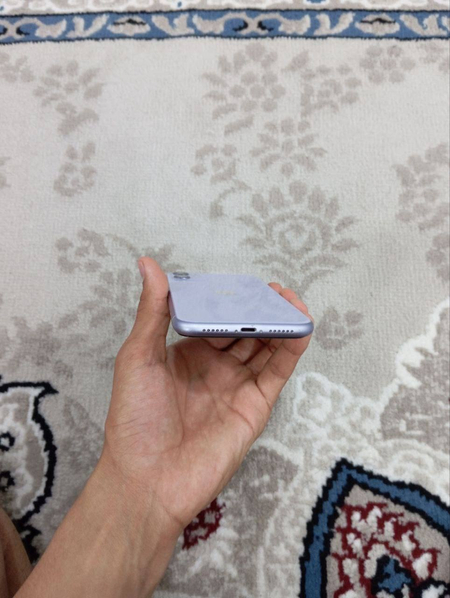 iPhone 11 ideal holatda