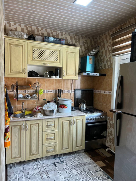 Чиланзар 2 квартал 2/4/4  можно ипотека Евро ремонт 60500$