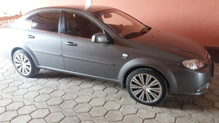 Diska balon komplekt sotiladi. 17x45x205. Probek 35 ming. Teshigi 8 ta