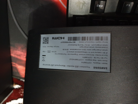 Монитор сотилади SAMSUNG 27 CURVED