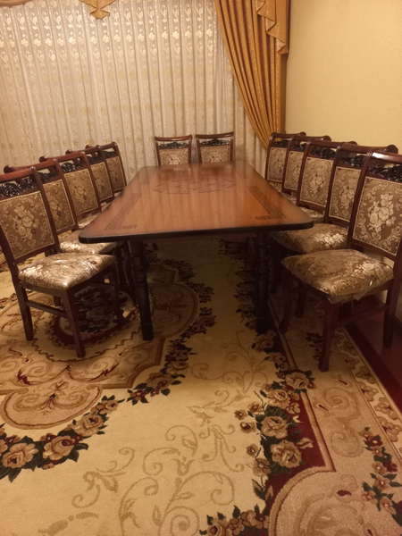 Стол стул сотилади 12 талик