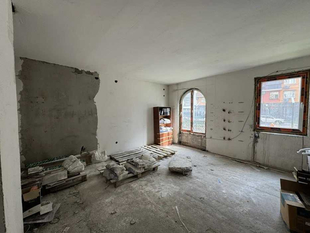 Assalom Mahtumquli  Golden House Площадь: 53 Махтумкули , Топович;
