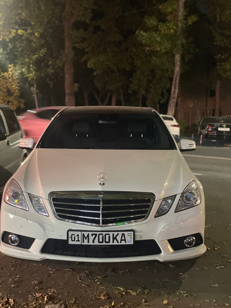 Mercedes E class 212