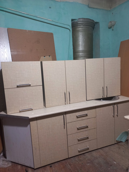 Продам кухонный гарнитур