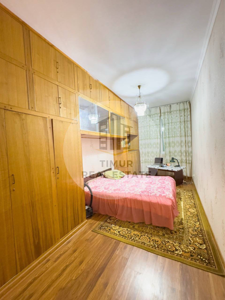 Продается квартира  Максим Горький . Британская школа  3/3/5. 65m2