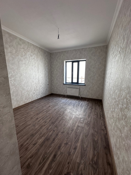 Tutzorda uchaska sotiladi 2.7 sotix srochno