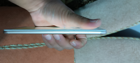 Продам телефон Redmi 5 pilus