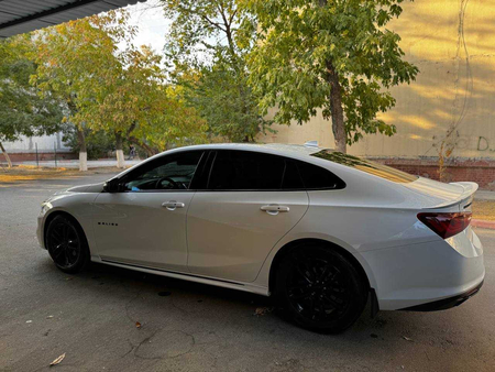 Chevrolet MALIBU-2 LT