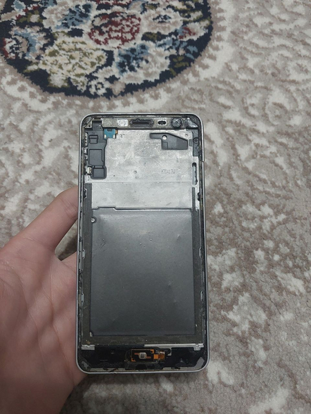 Galaxy j2 prime qora