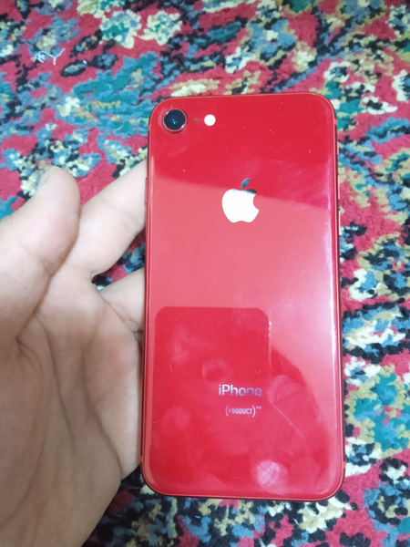 iPhone 8 obmen bor