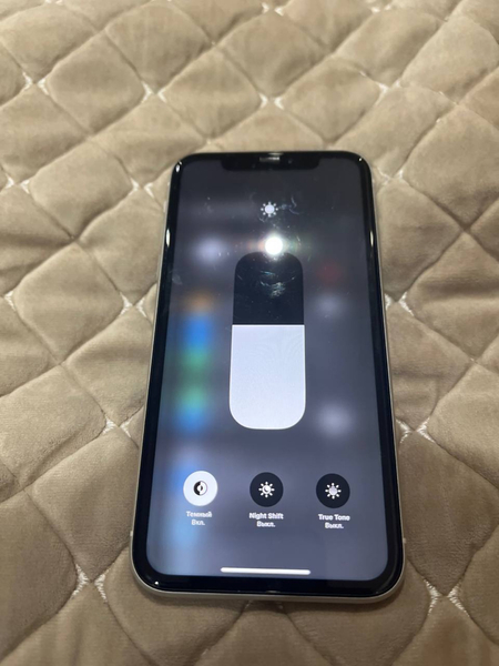 iPhone 11 LL/A с Америки