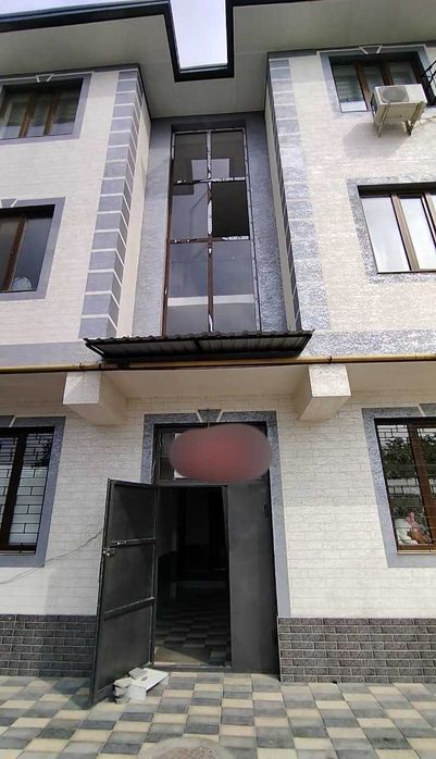 Продаётся. 3/8/8. квартира новостройка  Голден хаус на Ц2 Br00
